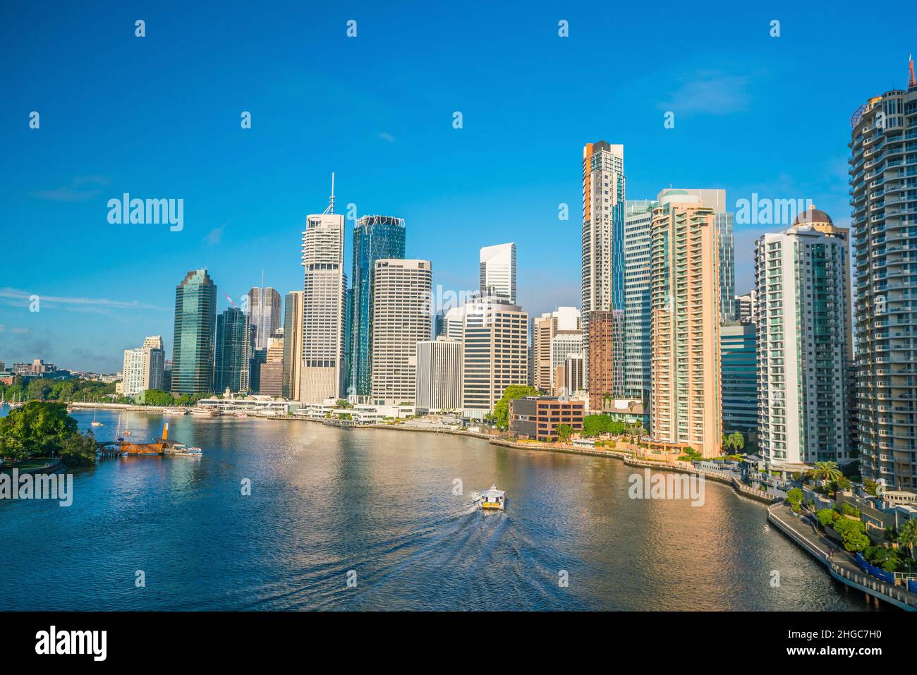 Brisbane city skyline and Brisbane river in Australia Stock Photo - Alamy