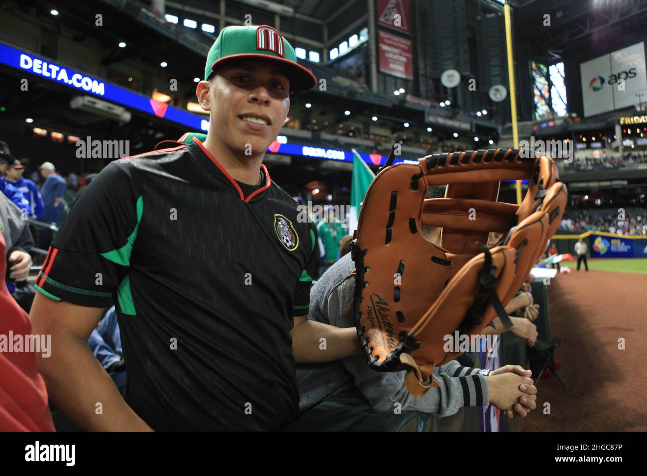 Juego mexicano hi-res stock photography and images - Alamy