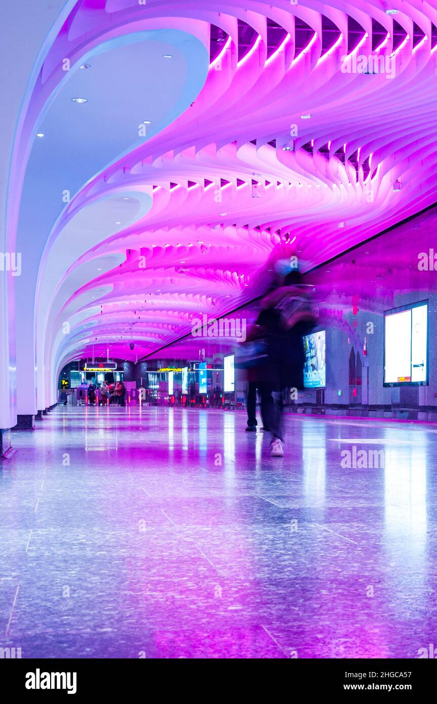 Yuyuan gardens area transit hi-res stock photography and images - Alamy