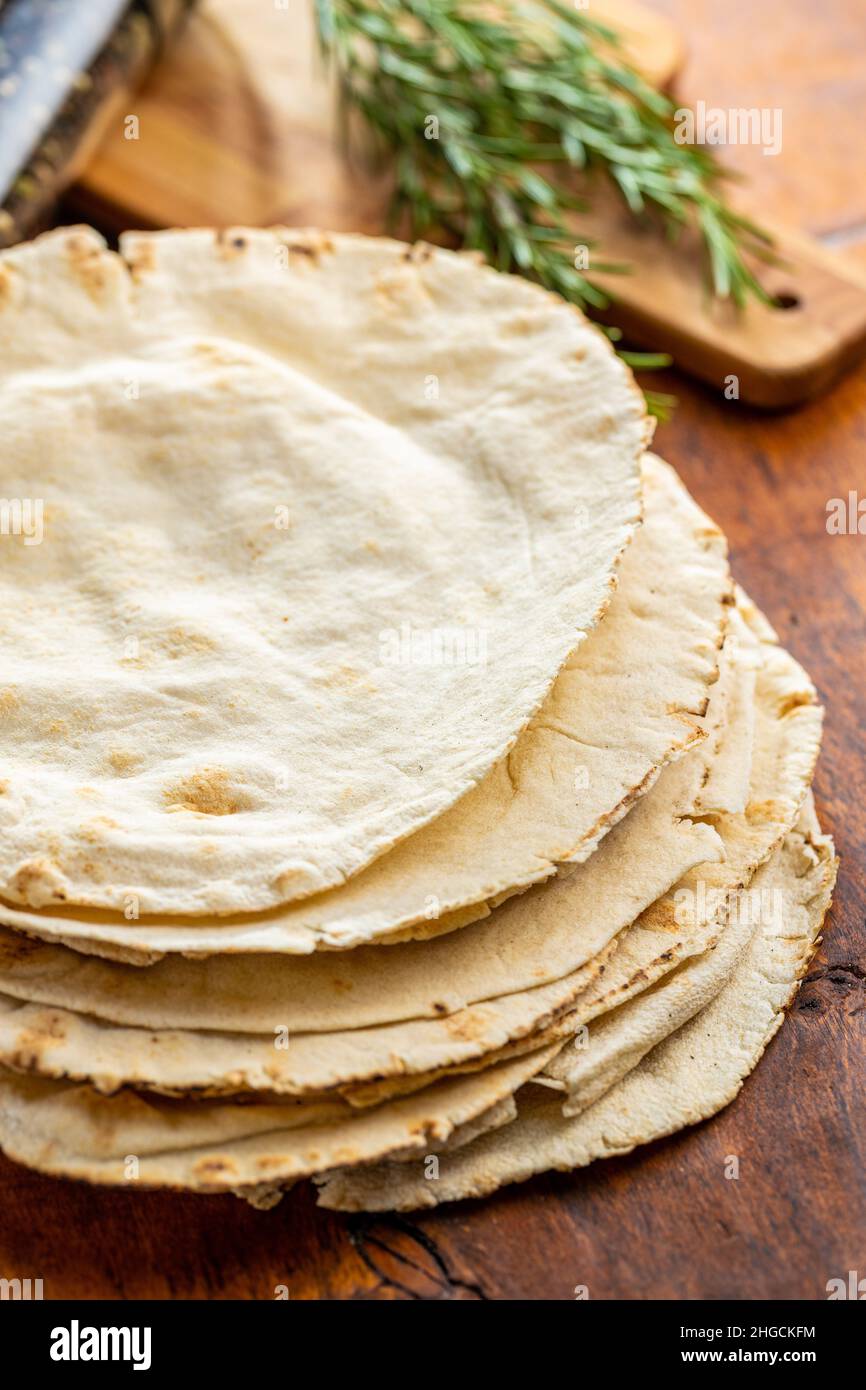Arabic bread hi-res stock photography and images - Alamy