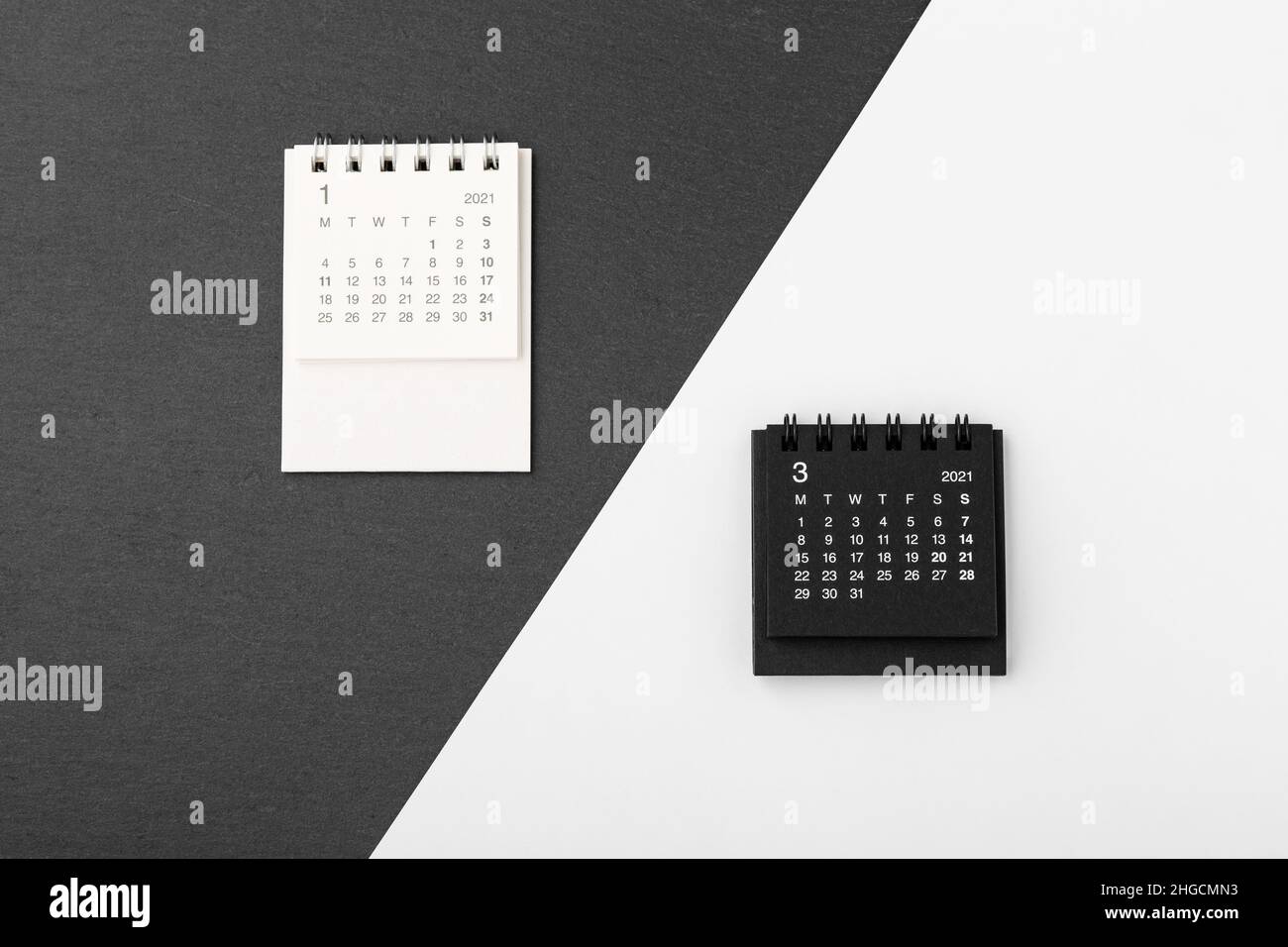 Calendar 2021 on black and white background, top view Stock Photo - Alamy