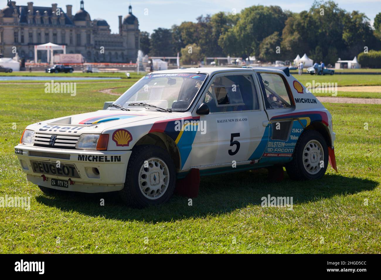Peugeot 205 turbo 16 rallye evolution 1 groupe b hi-res stock ...