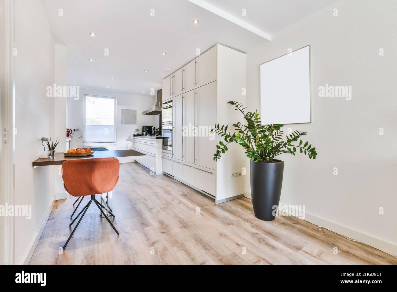Kitchen table interior window hi-res stock photography and images - Alamy
