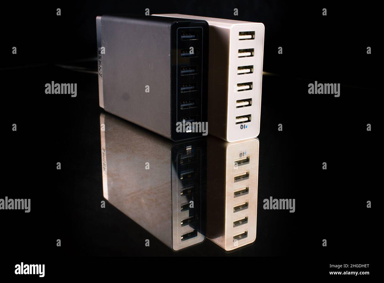 Reflection of USB banks sitting on a desk Stock Photo - Alamy