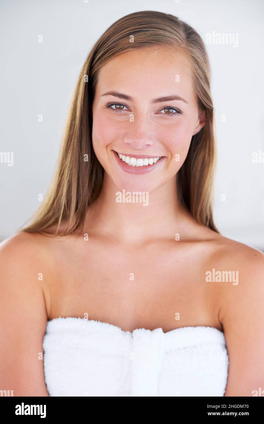 Stunner hi-res stock photography and images - Alamy