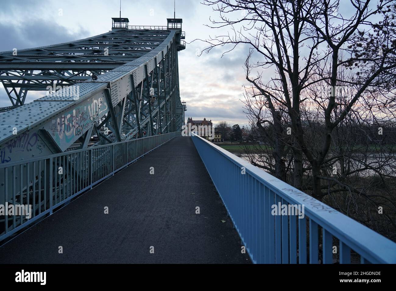 The Elbe Bridge, called the Blue Wonder, in Dresden Stock Photo - Alamy