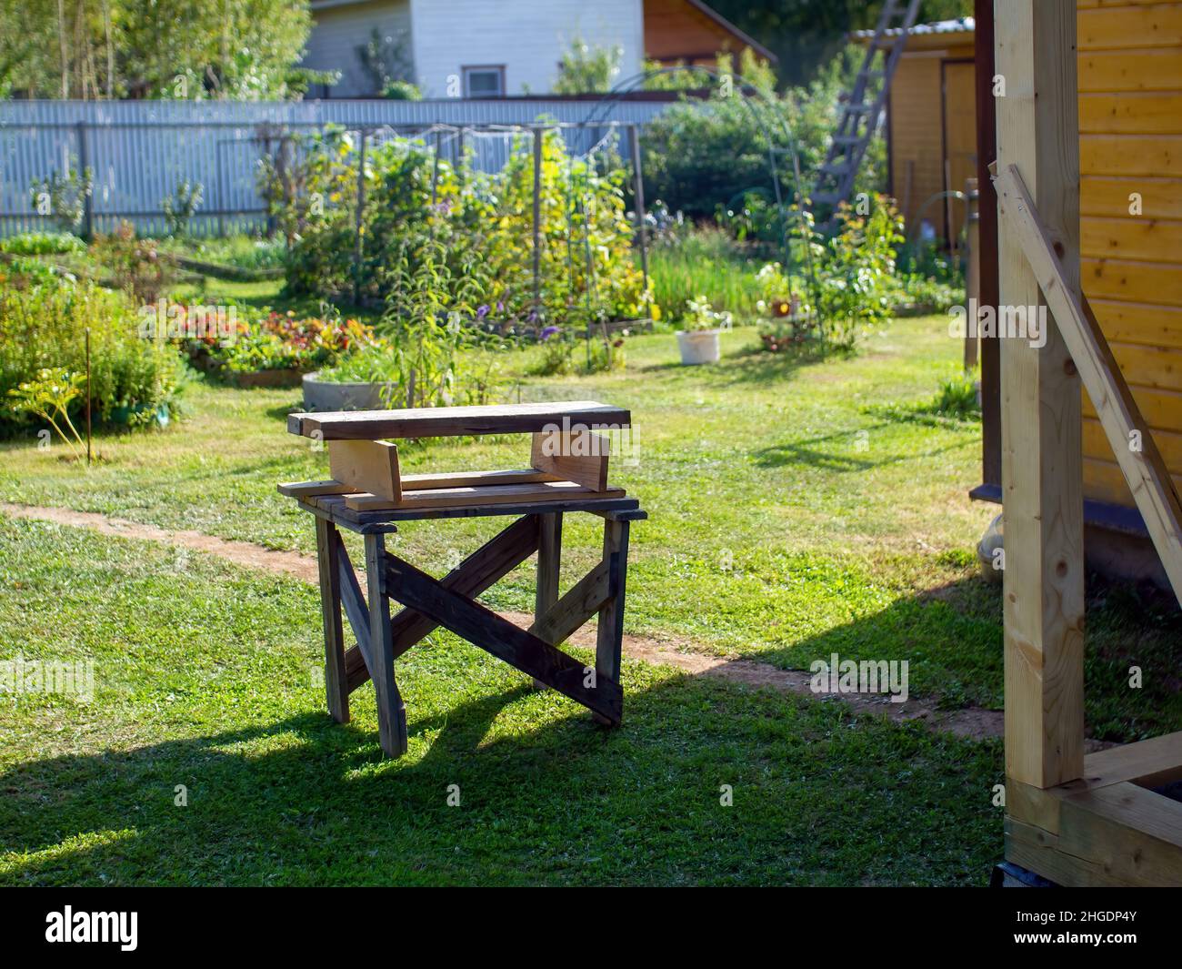 Wood beam construction hi-res stock photography and images - Alamy