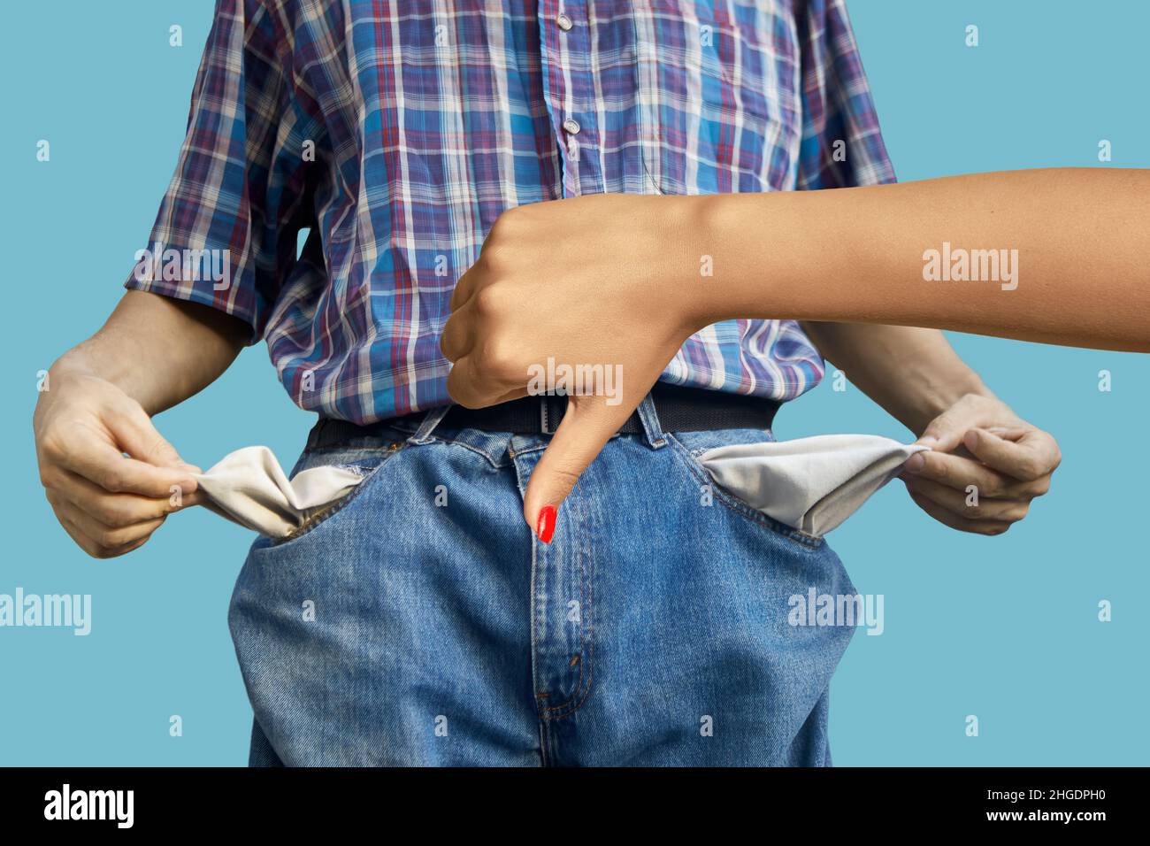 Woman with empty pockets hi-res stock photography and images - Alamy