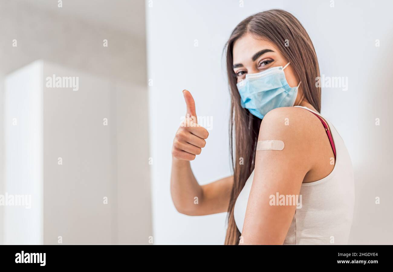 Shoulder pointing finger hi-res stock photography and images - Alamy