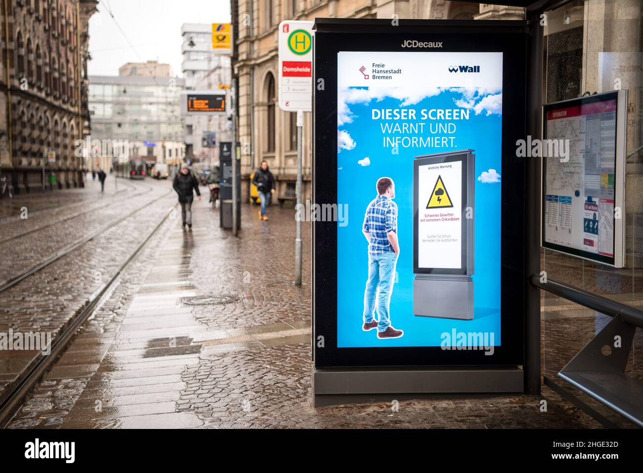 20 January 2022, Bremen: The Modular Warning System (MoWaS) is being ...