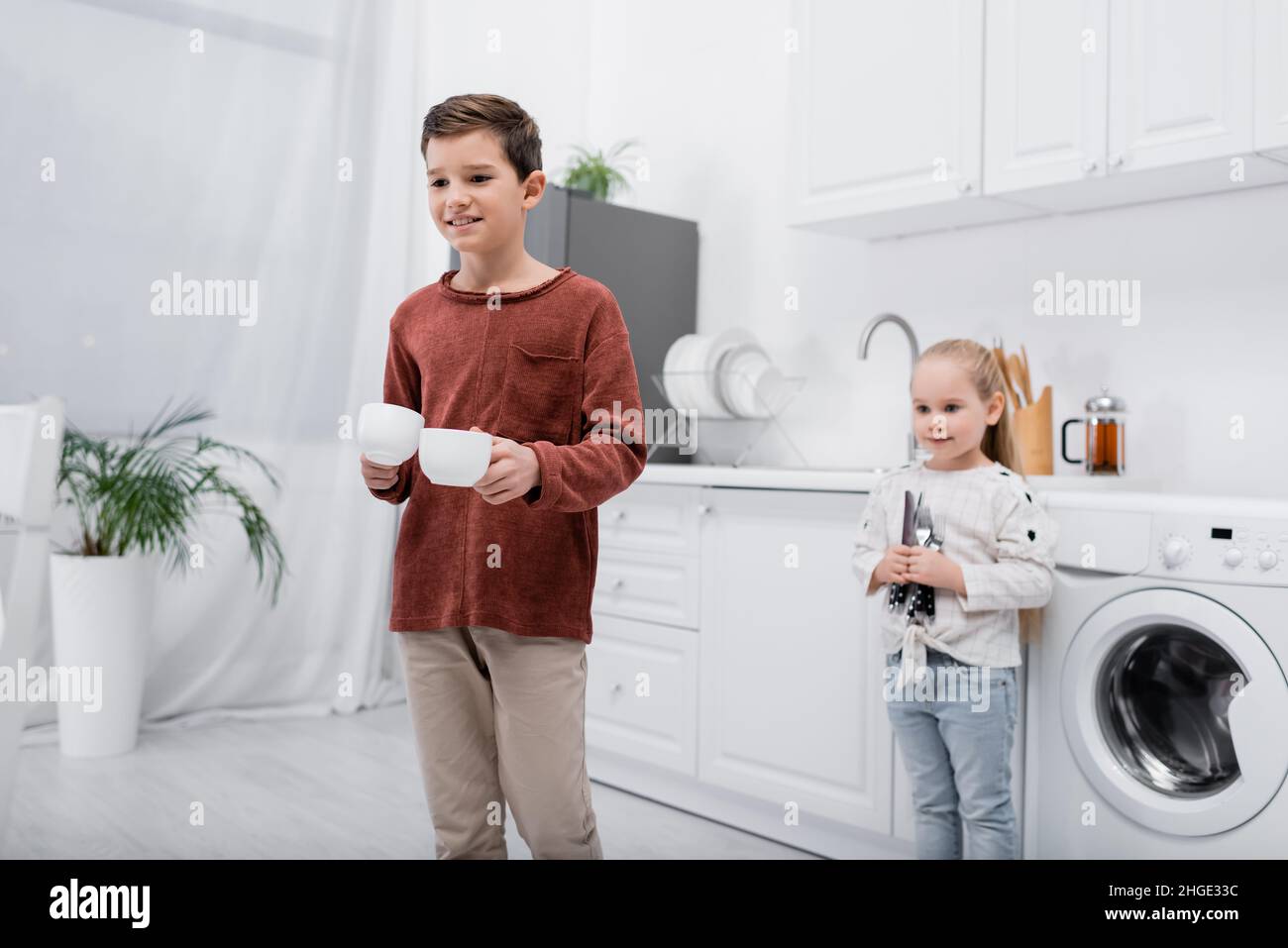 Kids cutlery hi-res stock photography and images - Alamy