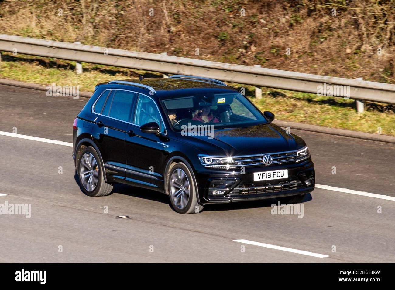 2019 black VW Volkswagen Tiguan 1498cc 7 speed auto. met dubb ...