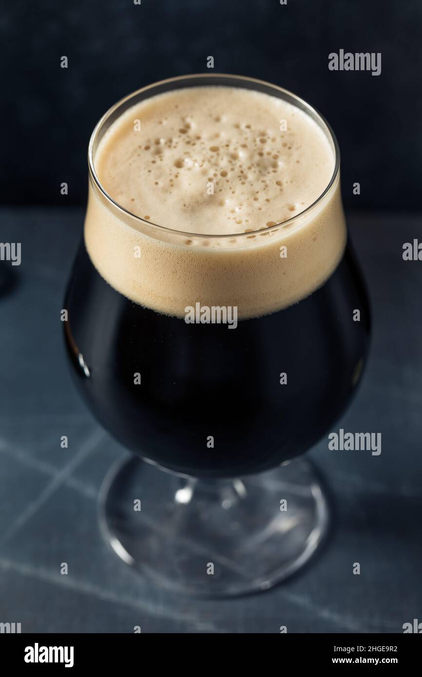 Cold Refreshing Irish Stout Beer in a Glass Stock Photo - Alamy