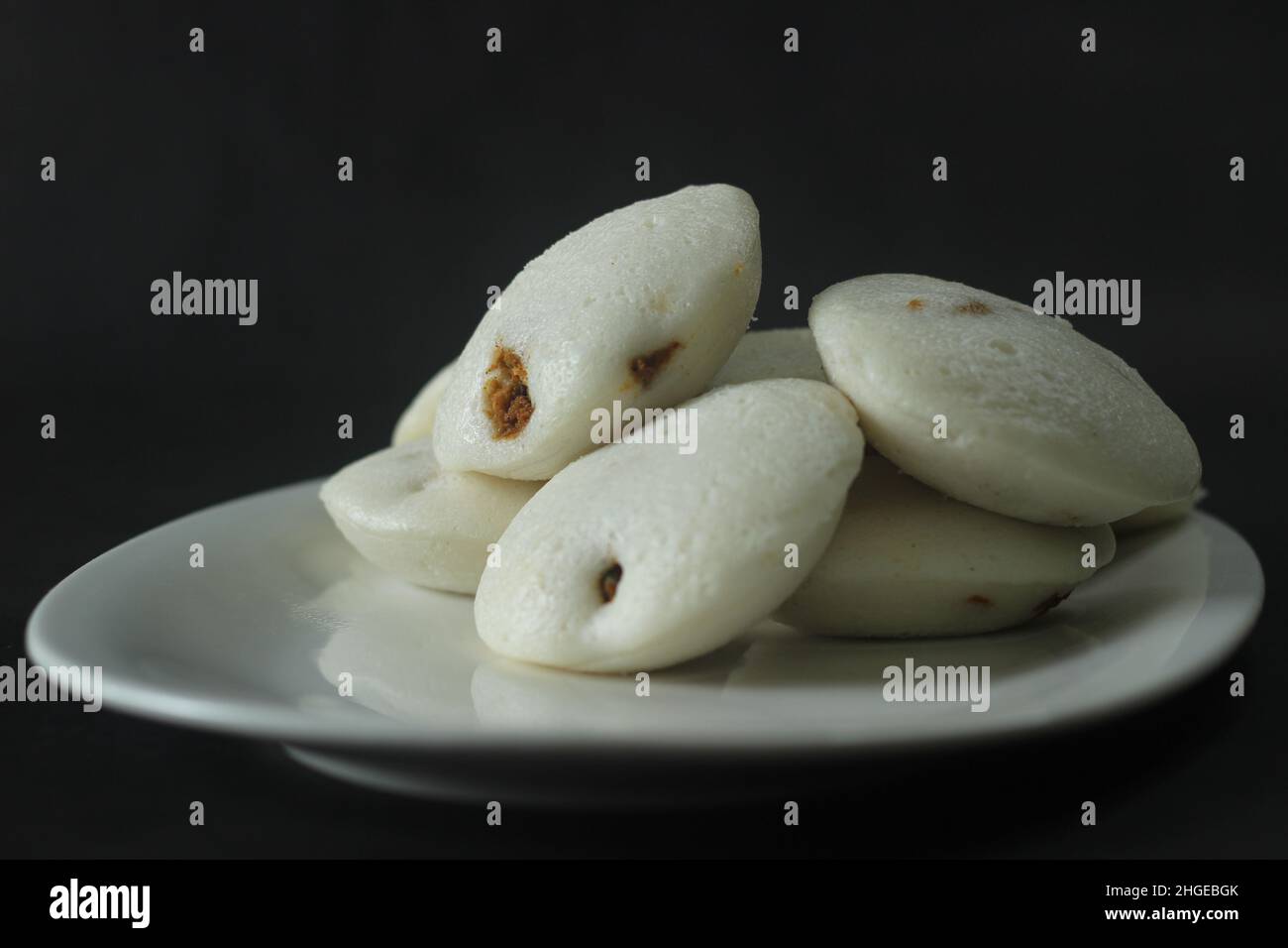 Chicken Stuffed steamed rice cake. Steamed rice cake stuffed with ...