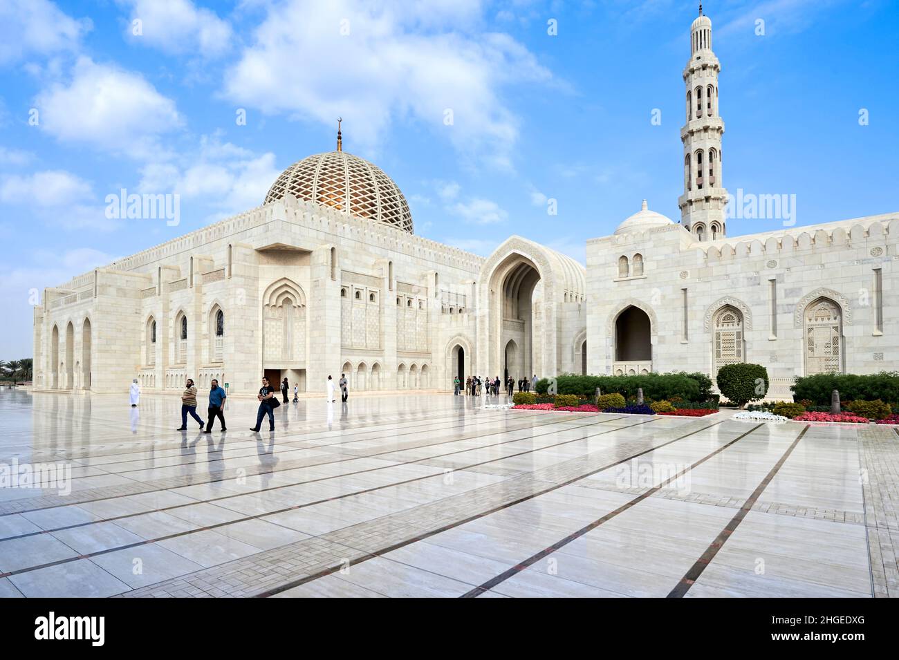 Oman. Muscat. Sultan Qaboos Grand Mosque Stock Photo - Alamy