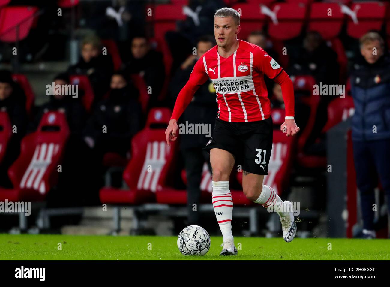 Max perry hi-res stock photography and images - Alamy