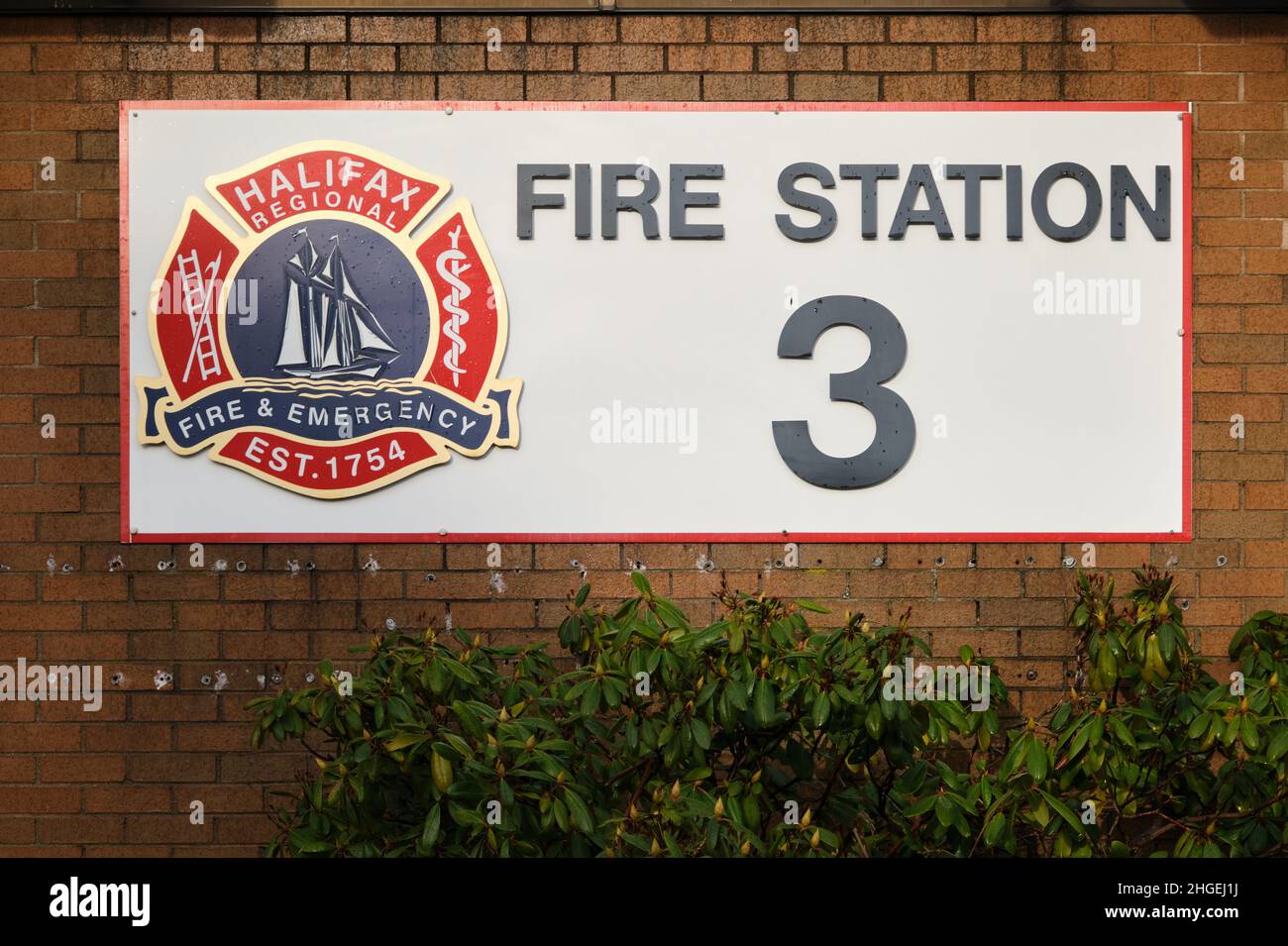 Halifax station hi-res stock photography and images - Alamy