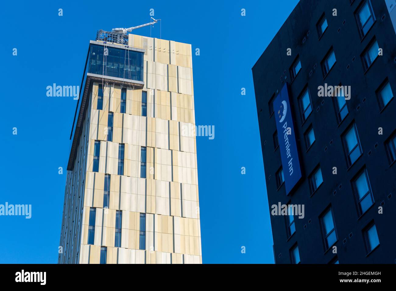 Hilton woking hi-res stock photography and images - Alamy