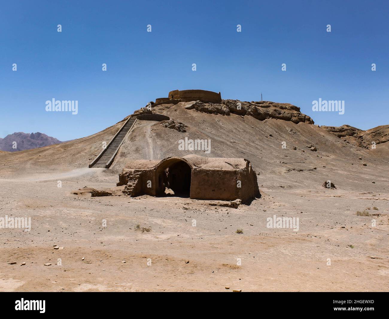 Historical Zoroastrian Silence Tower as a burial place in Yazd, Iran ...