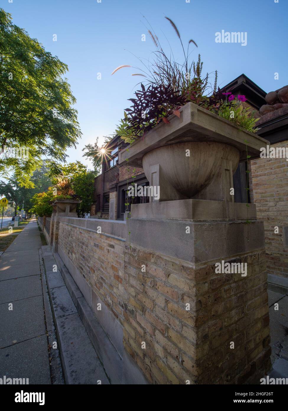 Frank Lloyd Wright Home and Studio entrance with sunstar. Oak Park ...