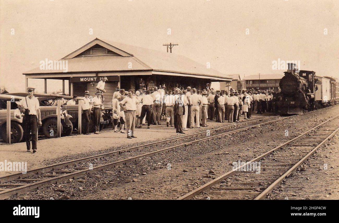 Isa educational hi-res stock photography and images - Alamy