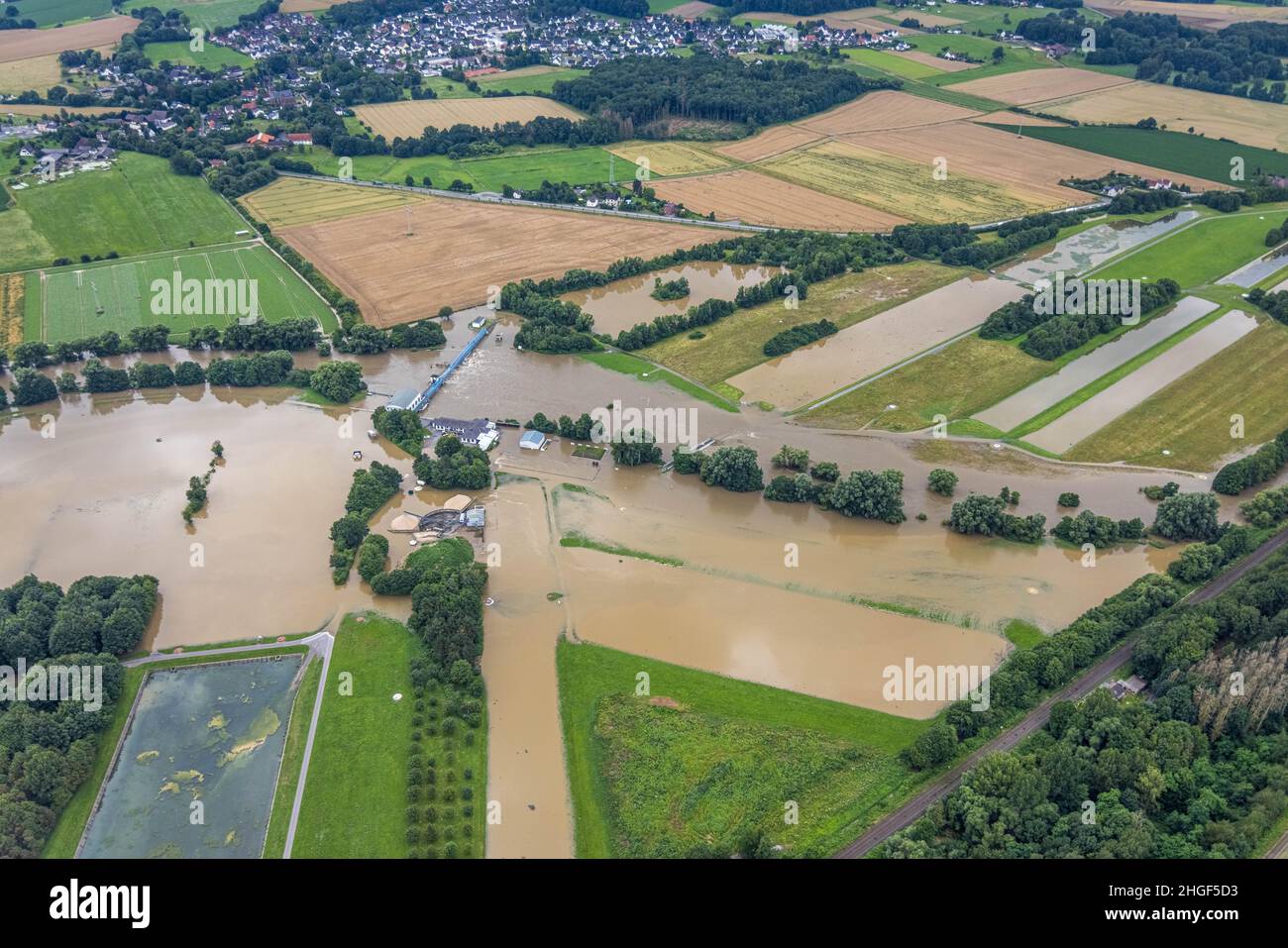 Aerial view, Ruhr flood, Fröndenberg, Fröndenberg/Ruhr, Ruhr area ...