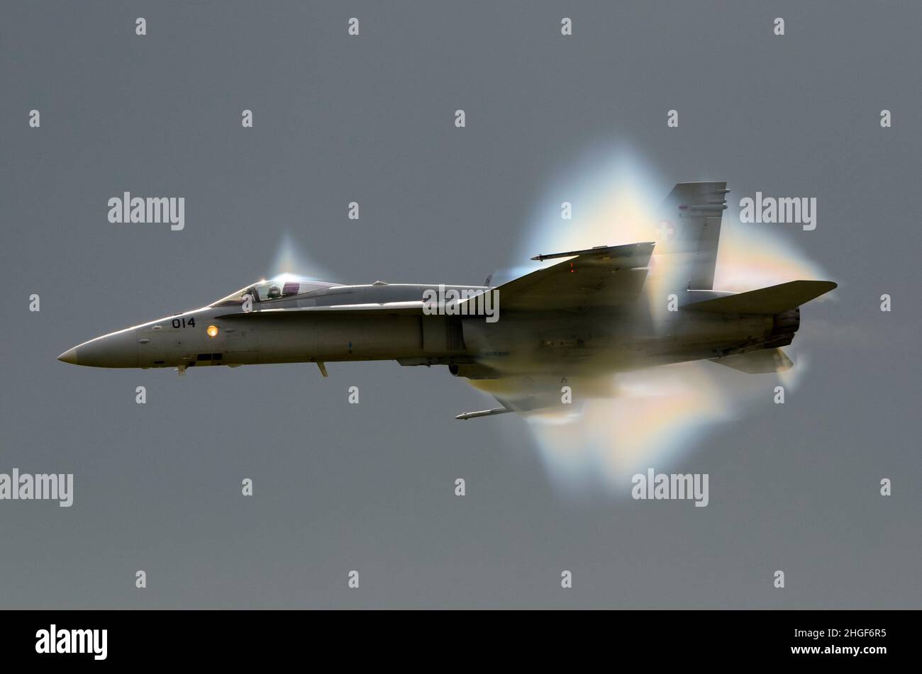 Swiss air force mcdonnell douglas f a 18c hornet hi-res stock ...