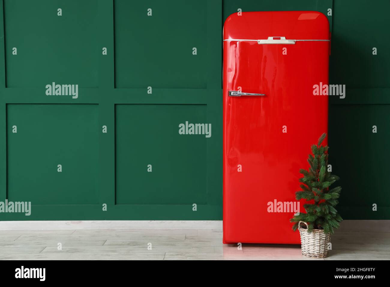 Refrigerator tree hi-res stock photography and images - Alamy