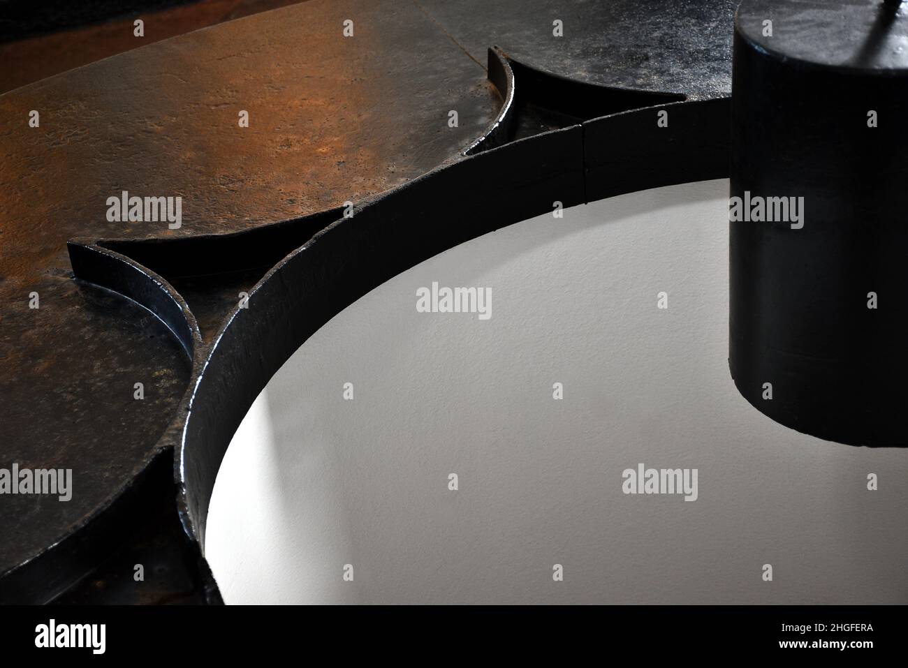 Round Metal Black and White Machine Parts with Rust Stock Photo - Alamy