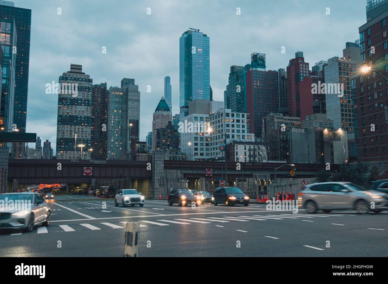 38th street manhattan hi-res stock photography and images - Alamy