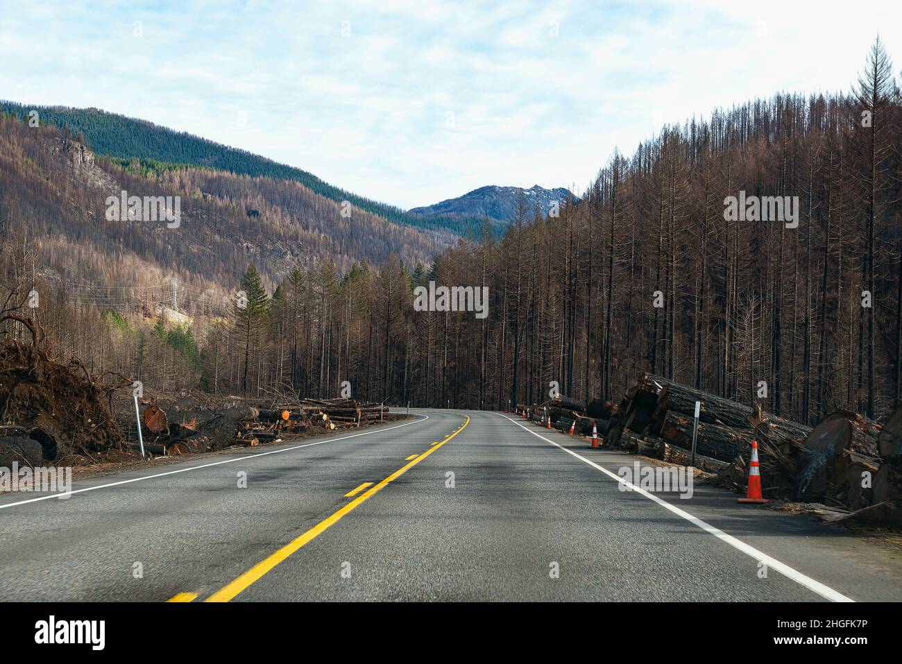 Highway 22 through the Santiam Canyon in Oregon where the Santiam fires ...