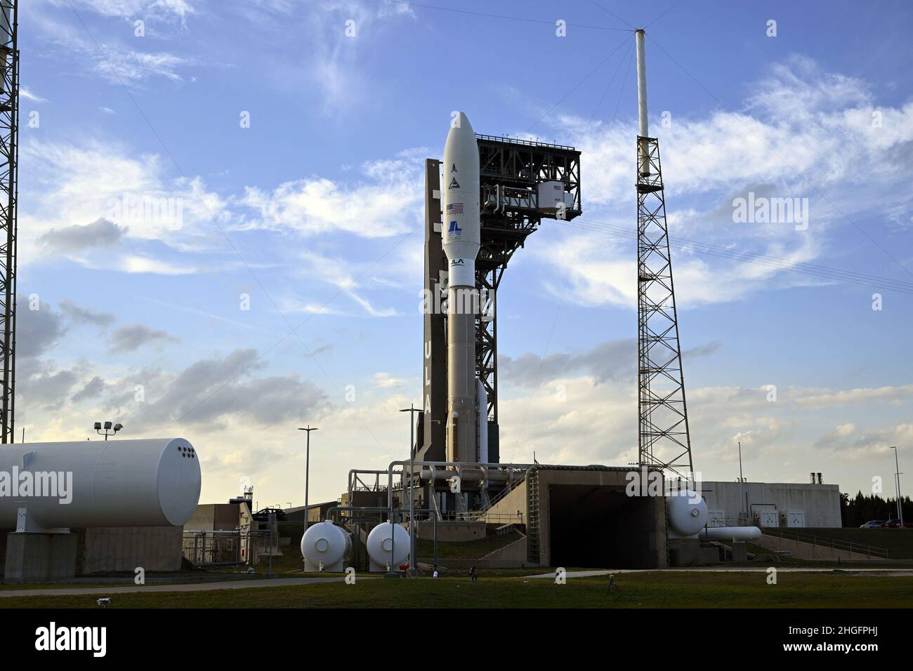 United Launch Alliance prepares its Atlas V rocket to boost twin USSF ...