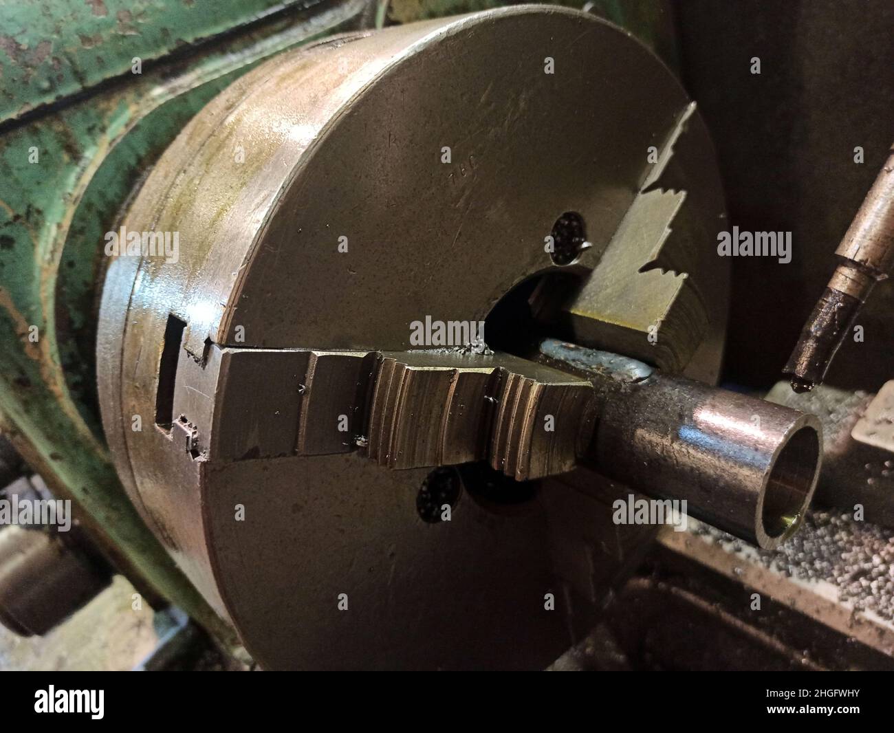 Vintage lathe hi-res stock photography and images - Alamy