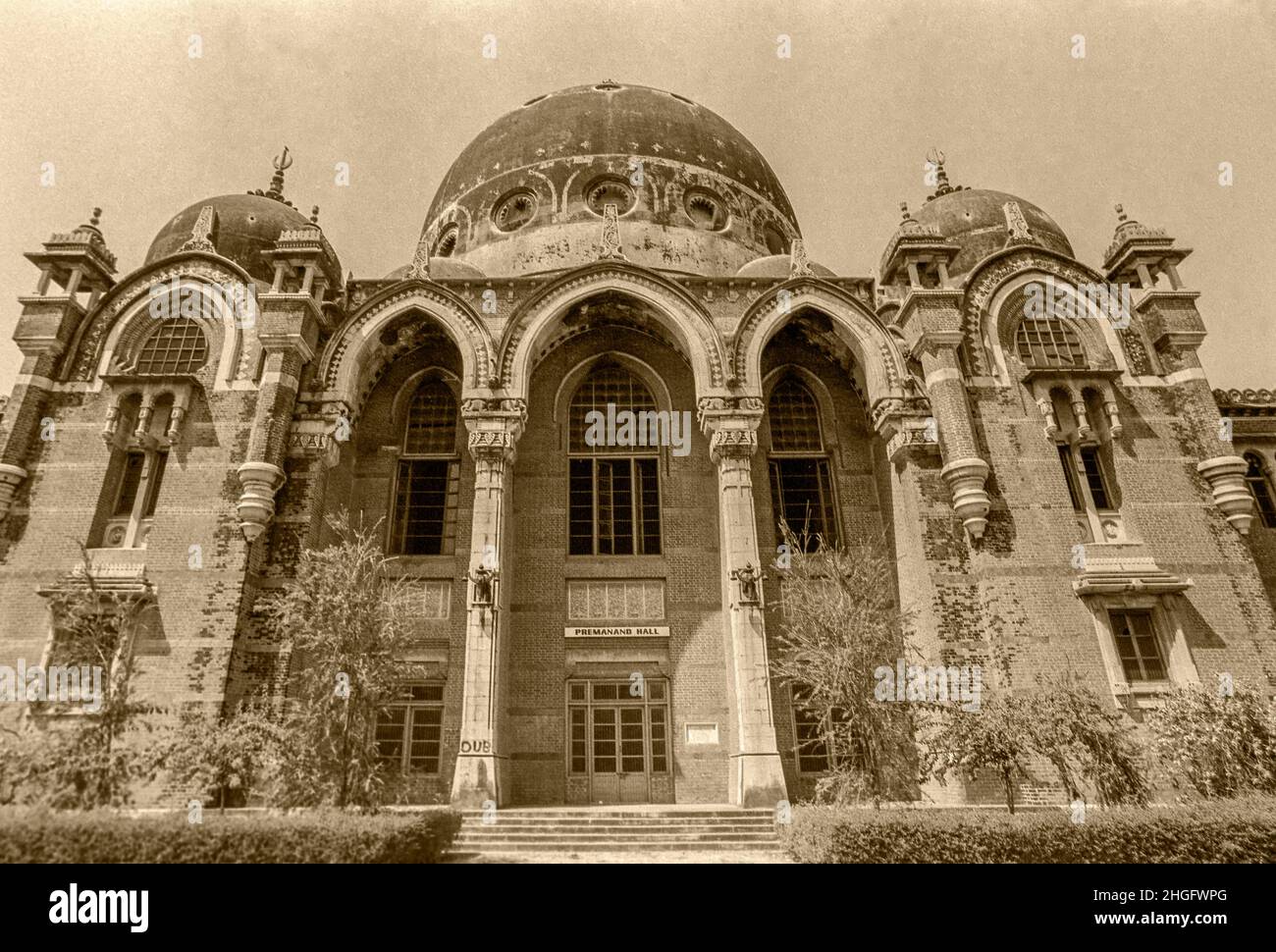 03 04 2019 Vintage photo of Baroda college, Vadodara, Baroda, Gujarat ...