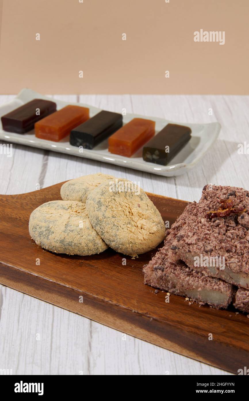 Rice cake sweet red beans hi-res stock photography and images - Alamy