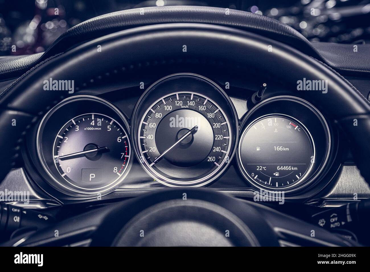 close up of the speedometer with rpm and km meter Stock Photo - Alamy