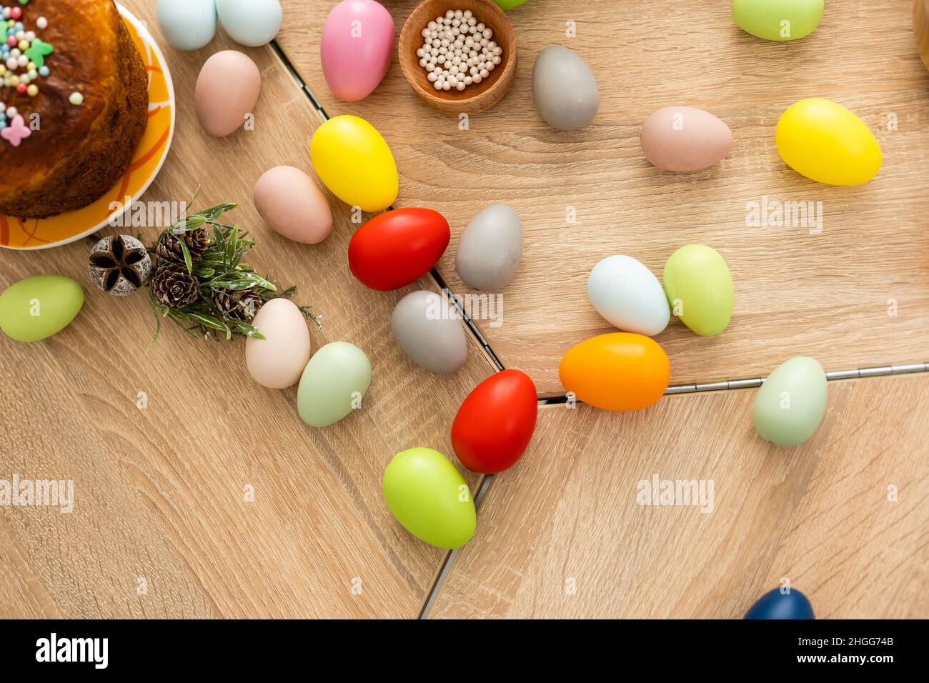 Easter cake and colorful eggs on festive Easter table Stock Photo - Alamy