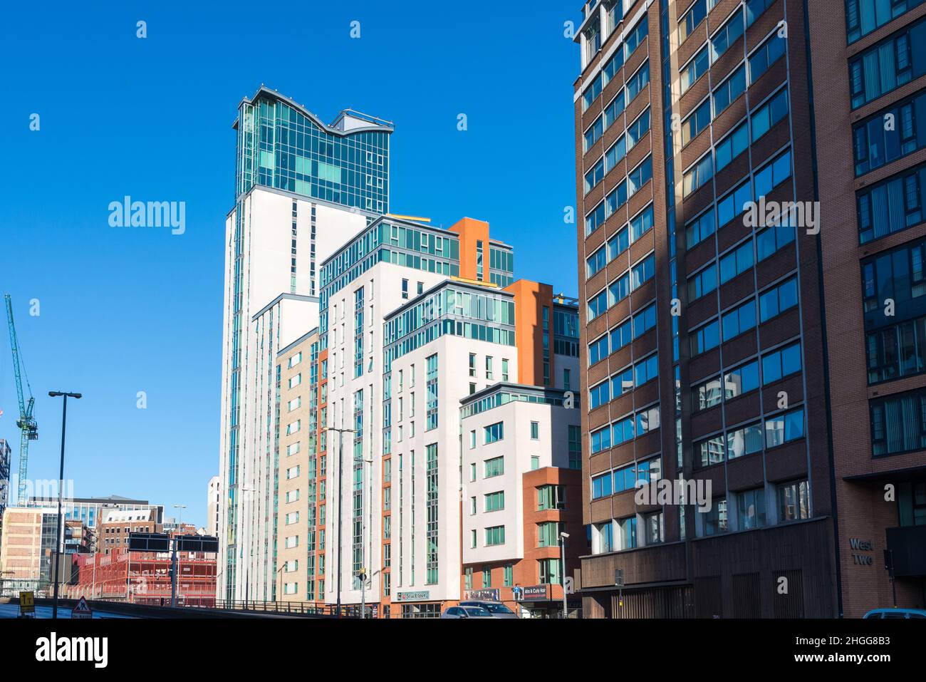 Modern apartment blocks hi-res stock photography and images - Alamy