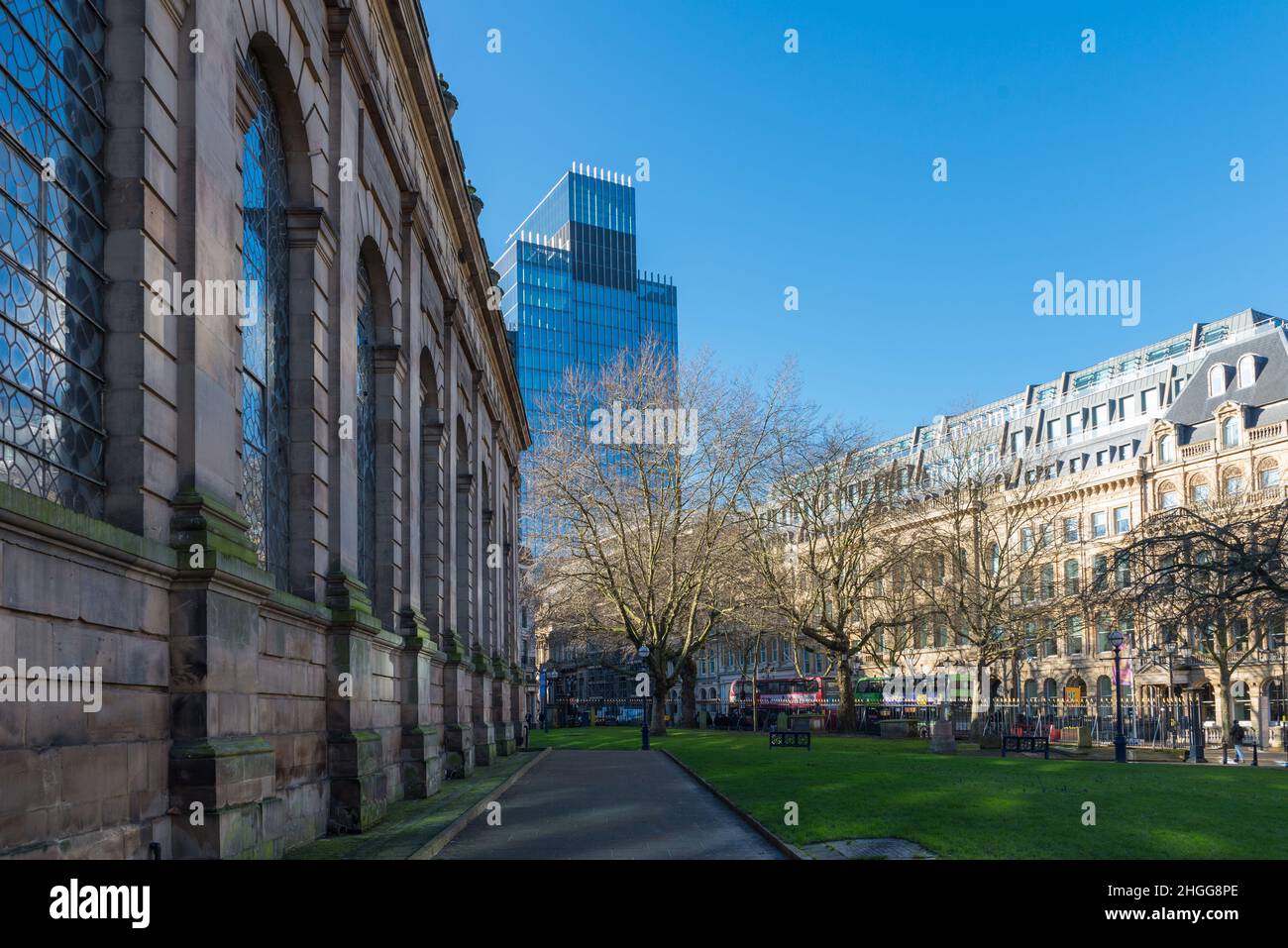 St Philip's Cathedral in the centre of Birmingham Stock Photo - Alamy