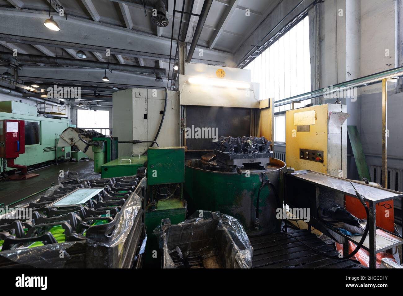 Modern automobile manufacturing plant. Factory with steel constructions ...