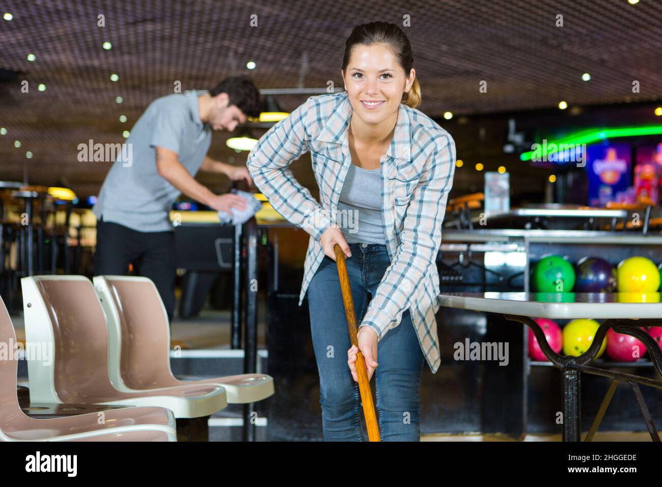 Social venue hi-res stock photography and images - Alamy