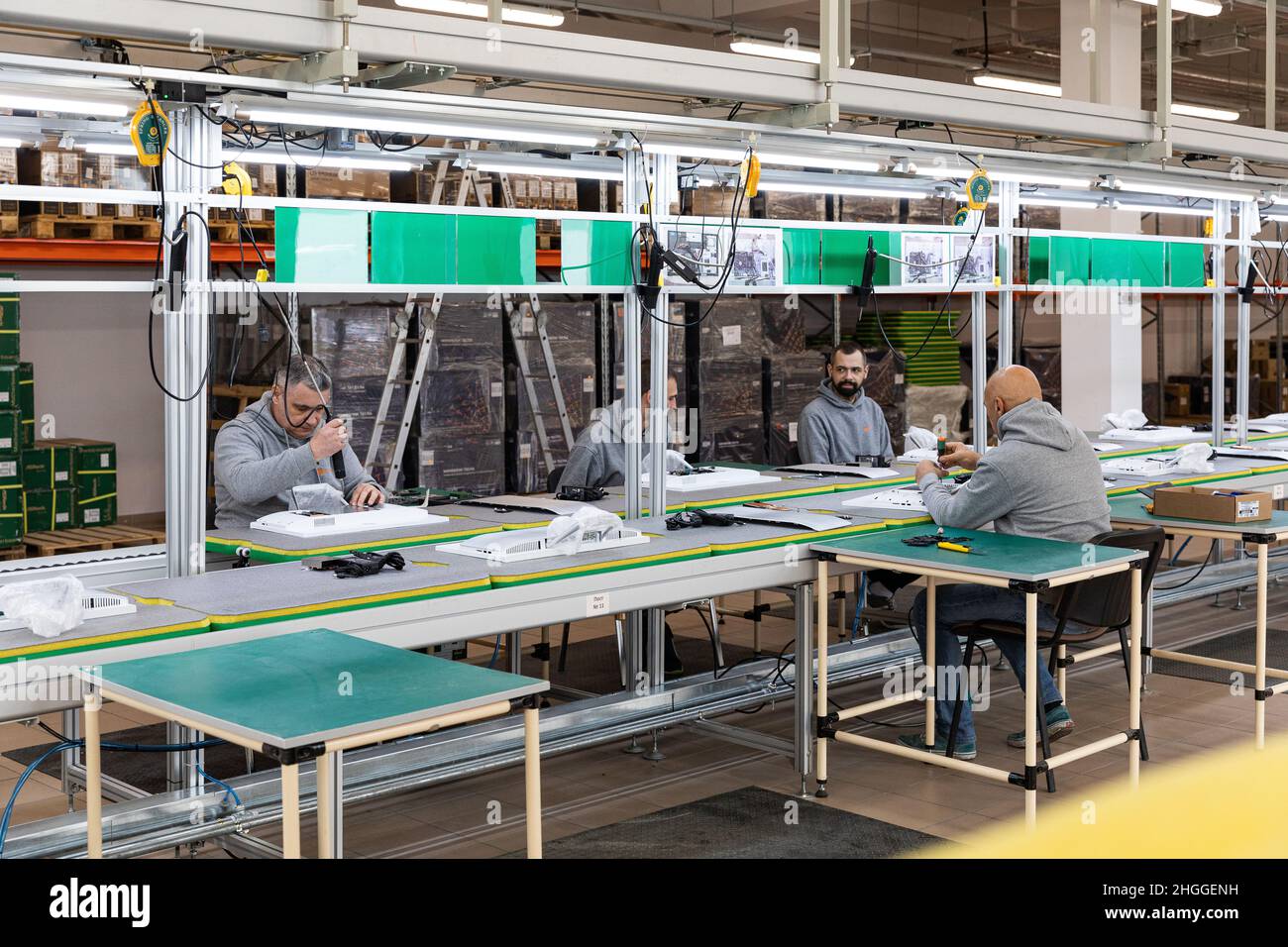 Assembly line computers on factory hi-res stock photography and images ...