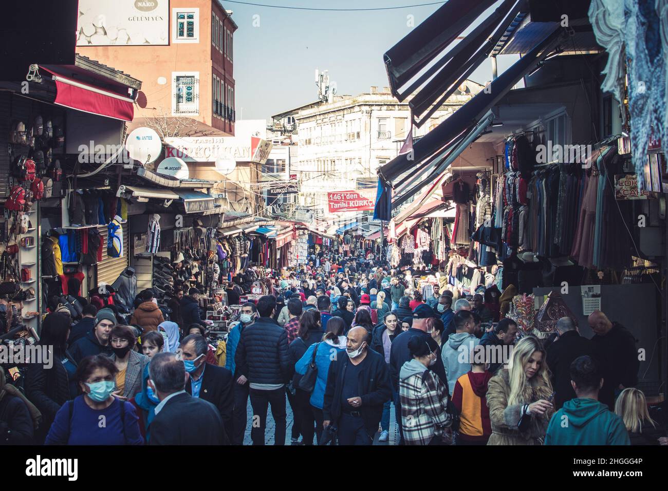 Crowded streets of Eminönü with hundreds of people and shops in ...