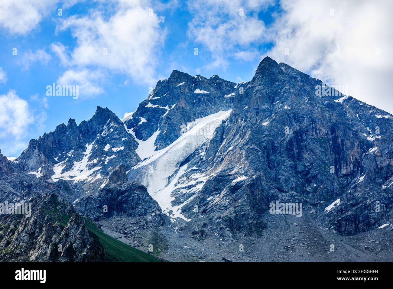White glaciers in the Tianshan Mountains,Xinjiang,China Stock Photo - Alamy