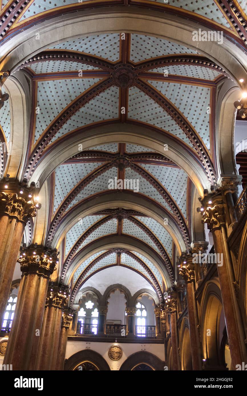 Chatrapati Shivaji Maharaj Terminus Mumbai, Great Example of ...