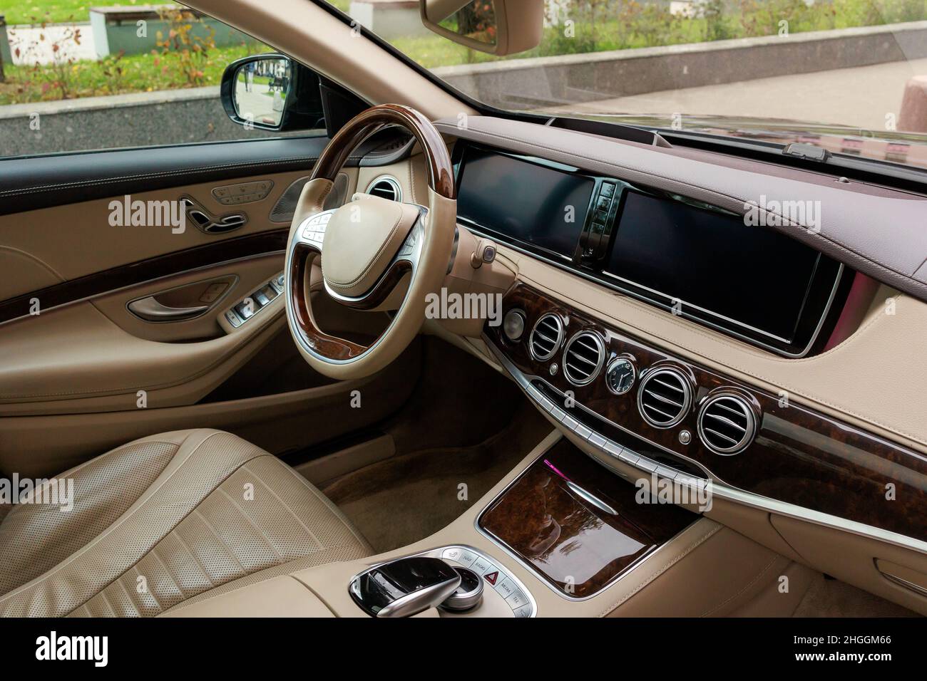 luxury white interior of a premium car Stock Photo - Alamy