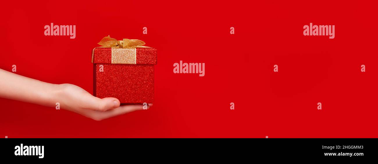 Boy post box hi-res stock photography and images - Alamy