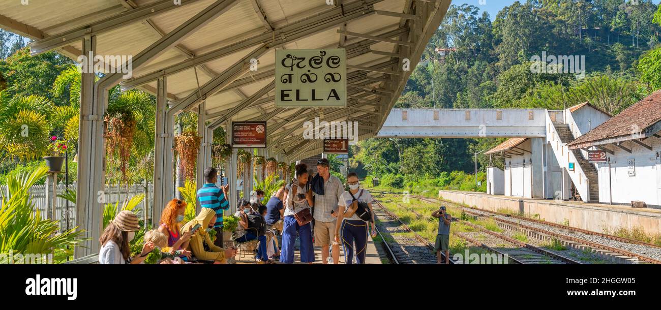 ELLA, SRI LANKA - DECEMBER 28.2021: Train station in Ella with people ...