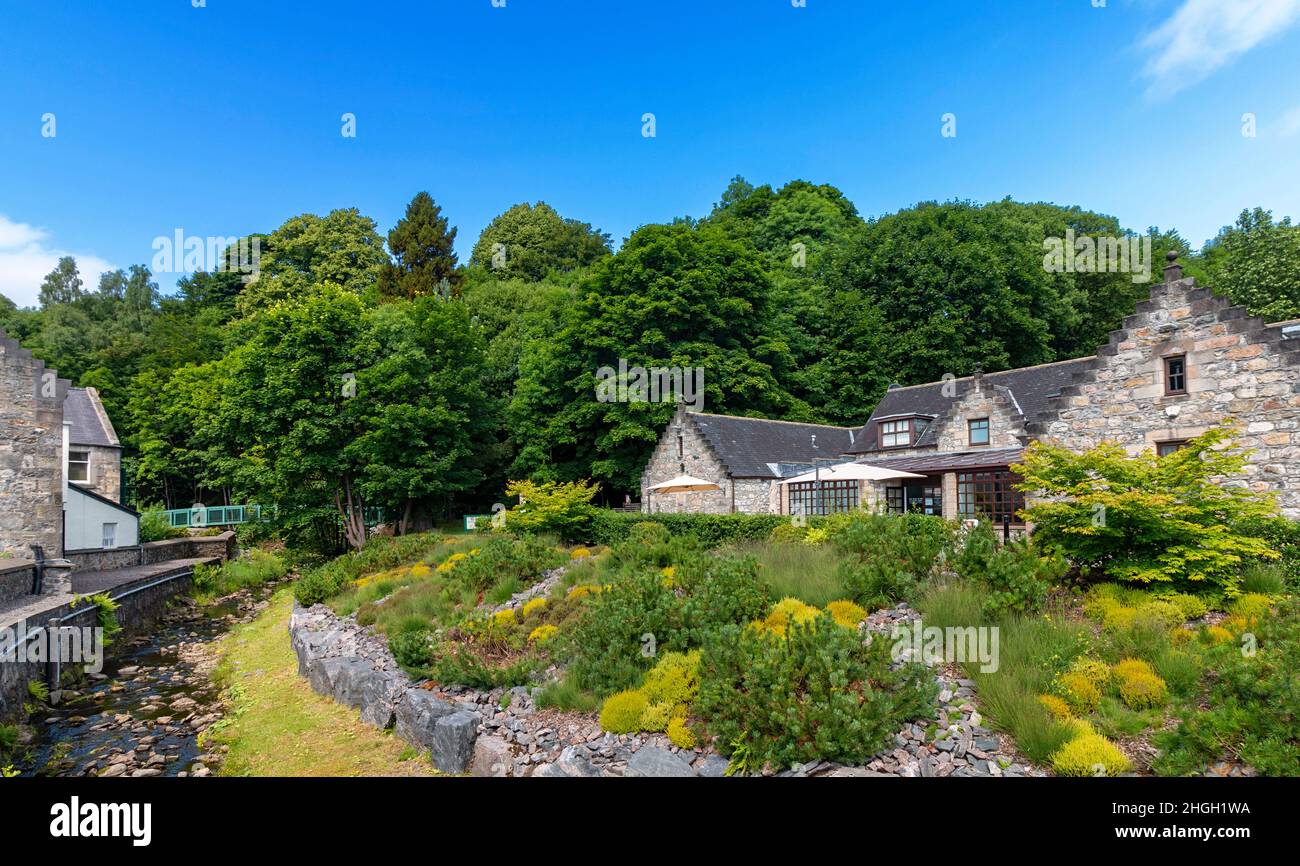 GLEN GRANT DISTILLERY ROTHES MORAY SCOTLAND VISITOR BUILDING AND GARDEN ...