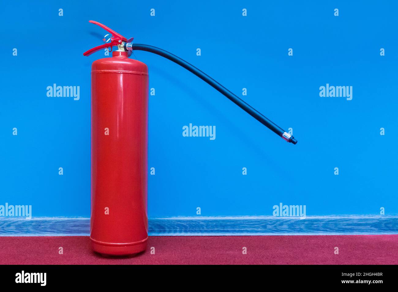 Safety Fire Extinguisher Fire Protection Emergency Situation Equipment ...